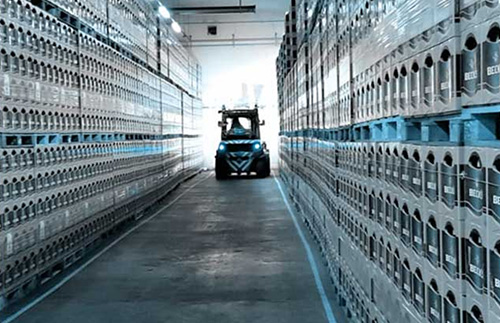 locates and identifies pallets, vehicles in intralogistic, autonomous ...