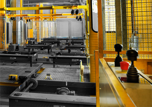 Shuttle and Rail-guided stacker cranes by Dambach Lagersysteme