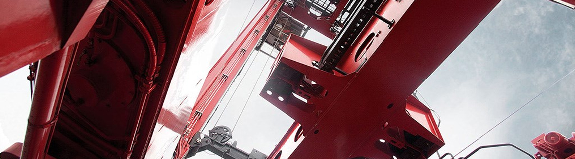 Vehicles and Forklift Trucks - handling containers at ports by Kalmar
