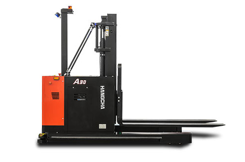 trucks, stackers, order pickers, platforms, forklifts by HANGCHA