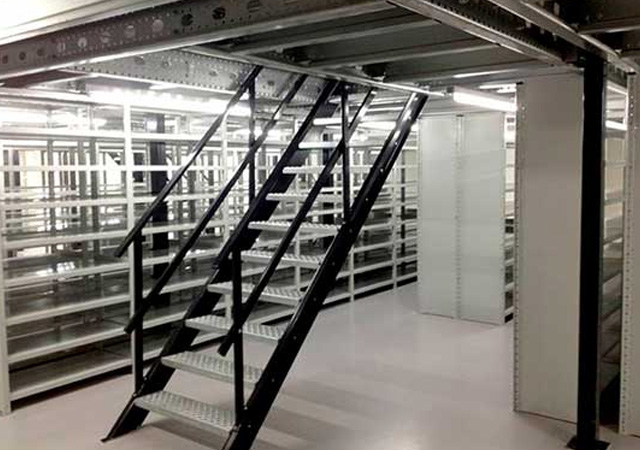 Heavy-load storage, AR Shuttle, Clad Rack Building, Drive-In Racking ...