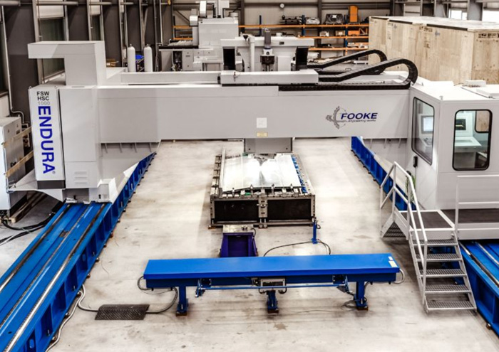 High speed 5-axis milling machines in portal construction by FOOKE