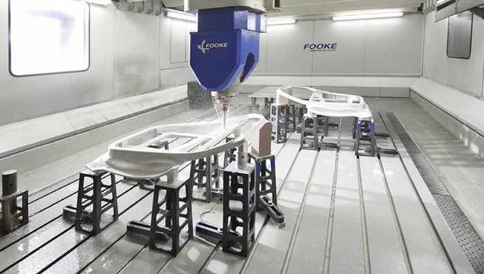 High speed 5-axis milling machines in portal construction by FOOKE