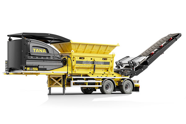 TANA mobile waste shredder, landfill compactors