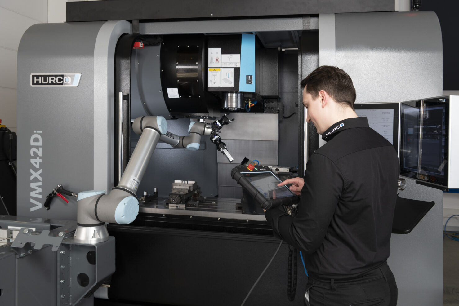 HURCO: Automated loading solutions for small series - EXPO21XX.com NEWS