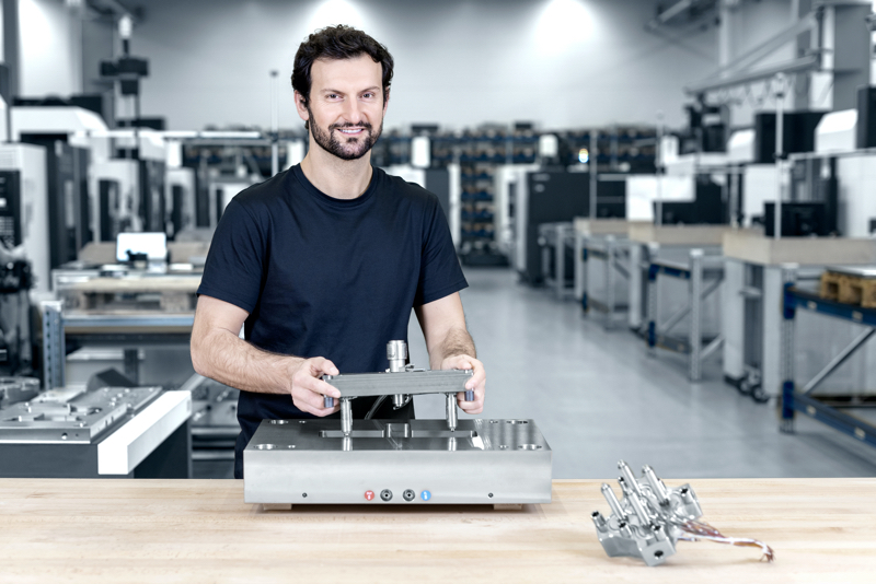 Meusburger's FH hot runner mould saves both time and costs through ...