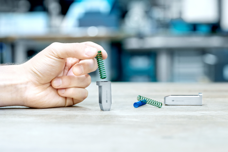 Meusburger offers standardised solutions for strip guiding applications ...