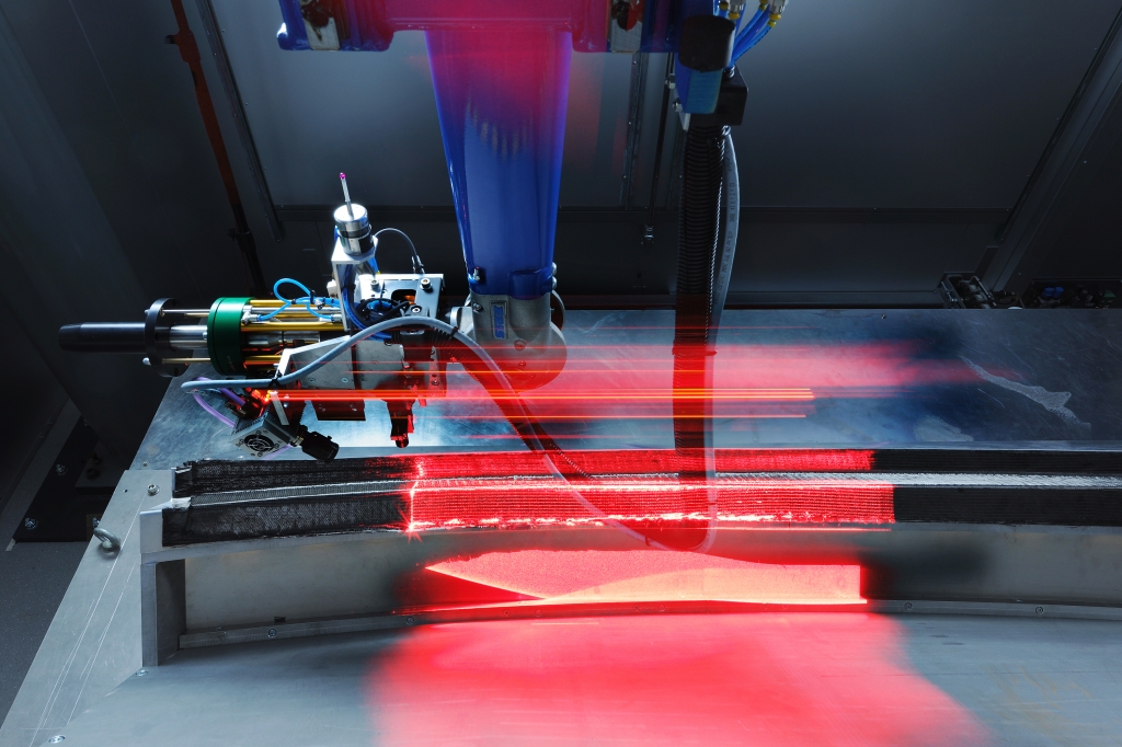 Reis showcases its development in production of fiber compound ...