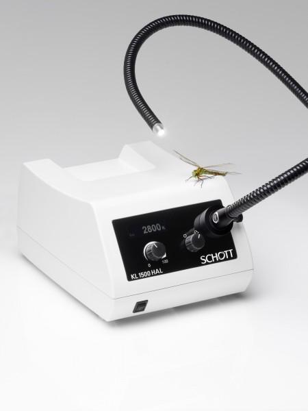 SCHOTT introduces new cold light source “KL 1500 HAL” - EXPO21XX.com NEWS