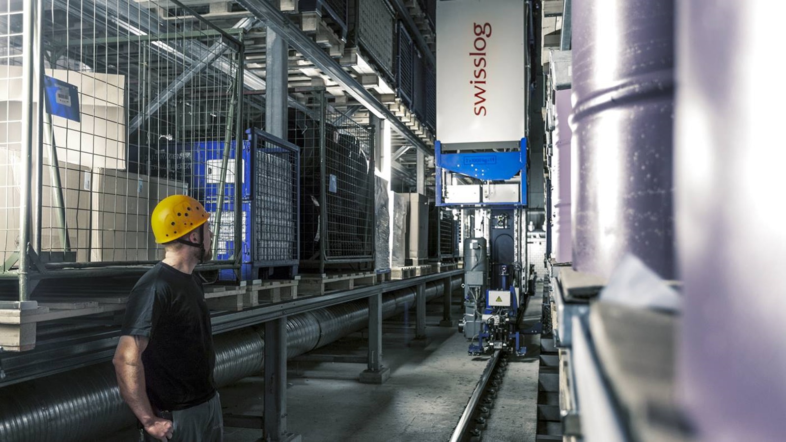 Swisslog and KUKA join forces to strengthen CarryPick - EXPO21XX.com NEWS