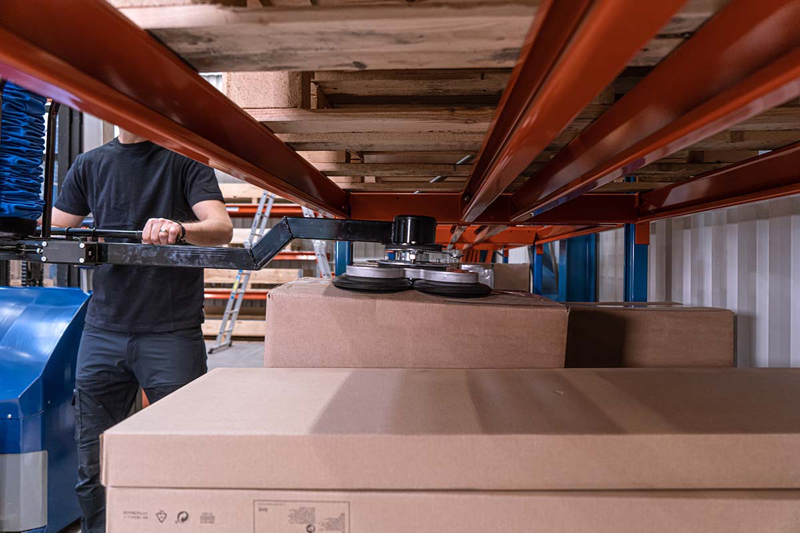 TAWI Mobile Order Picker offers efficient, quick and easy order picking ...