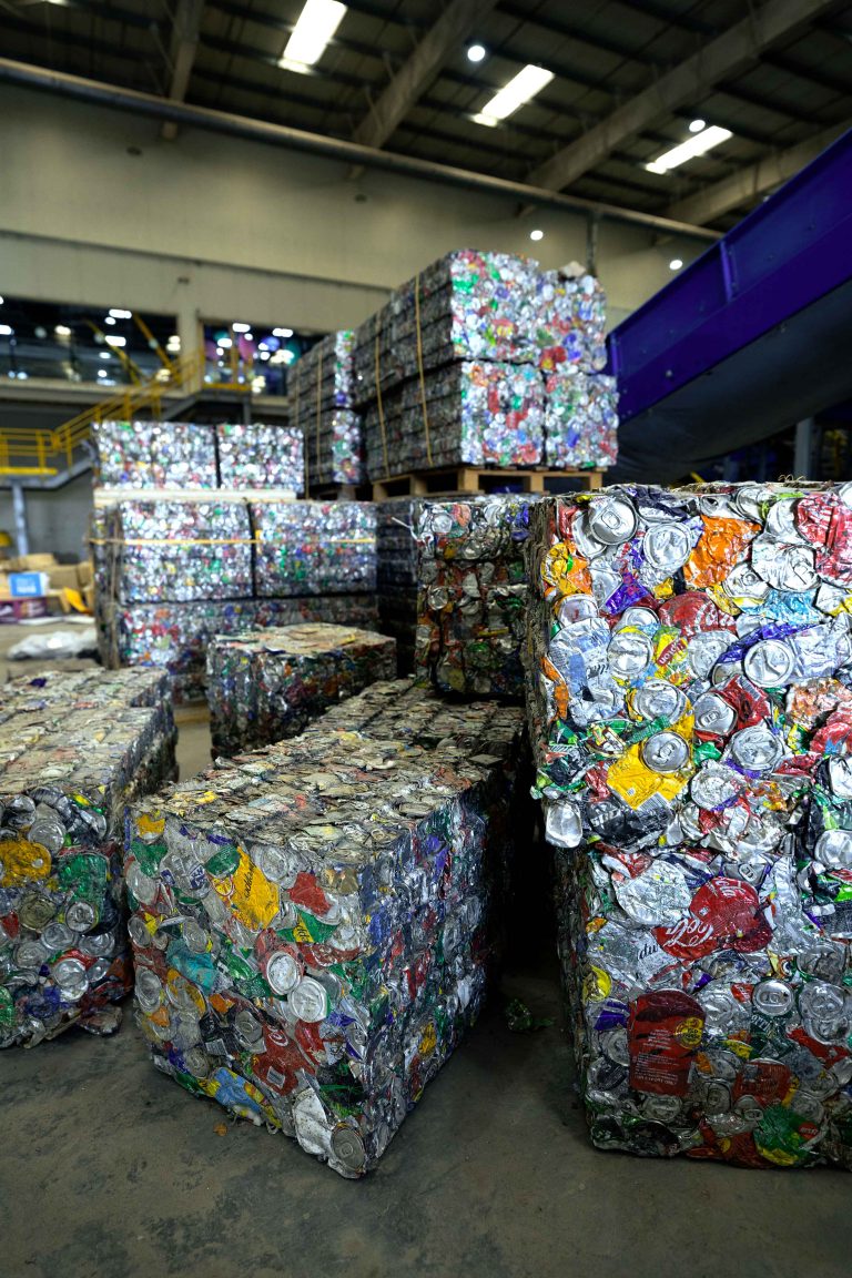 TOMRA Recycling takes center stage in the UAE’s first automated sorting ...